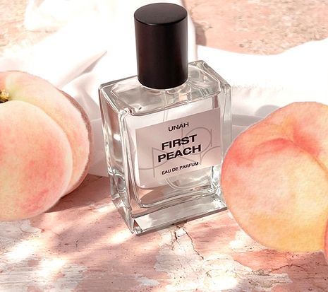 말랑한 복숭아향을 풍기던 첫사랑- [FIRST PEACH] | 텀블벅 - 크리에이터를 위한 크라우드펀딩